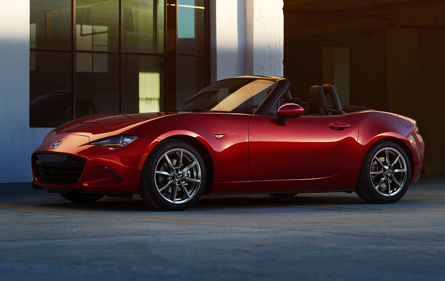 5 autos deportivos nuevos que puedes comprar por menos de $40,000 ...