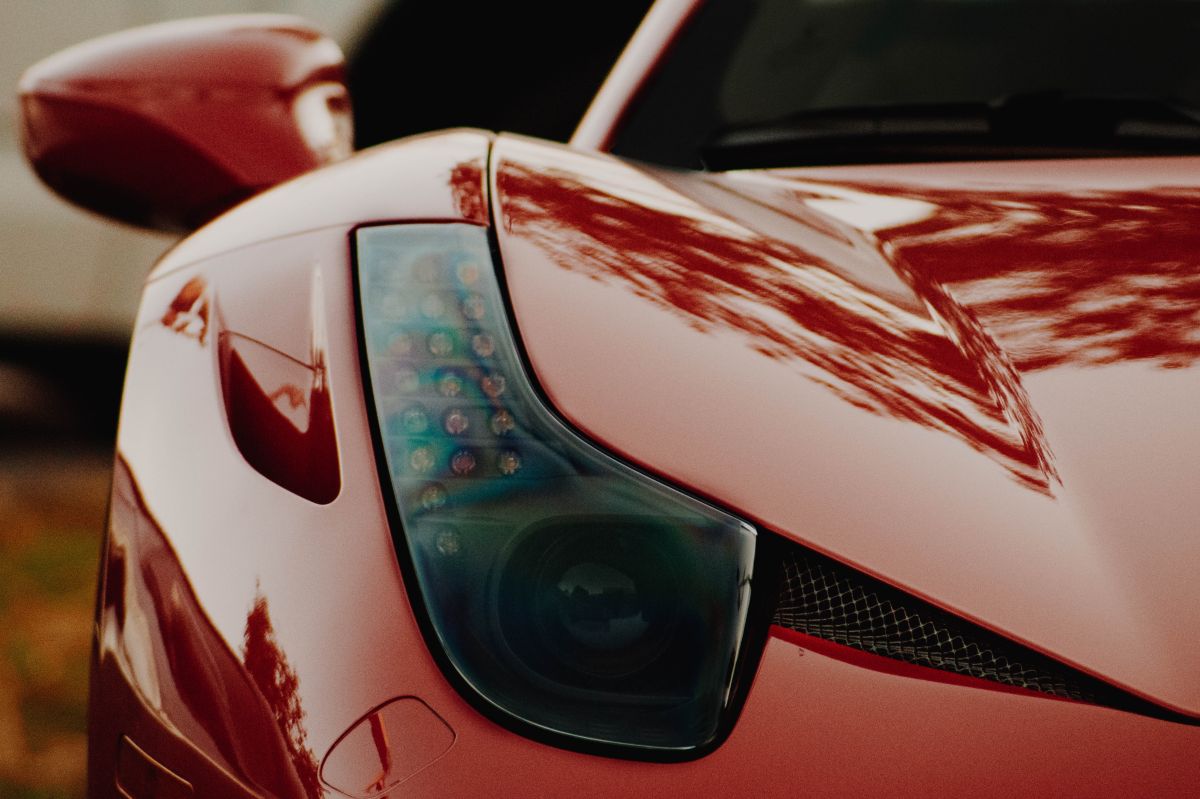 Ferrari lanza el primer teaser del SUV Purosangue - Siempre Auto