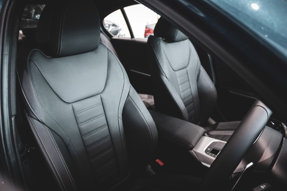 La mejor forma de acomodar el asiento para conducir - Siempre Auto