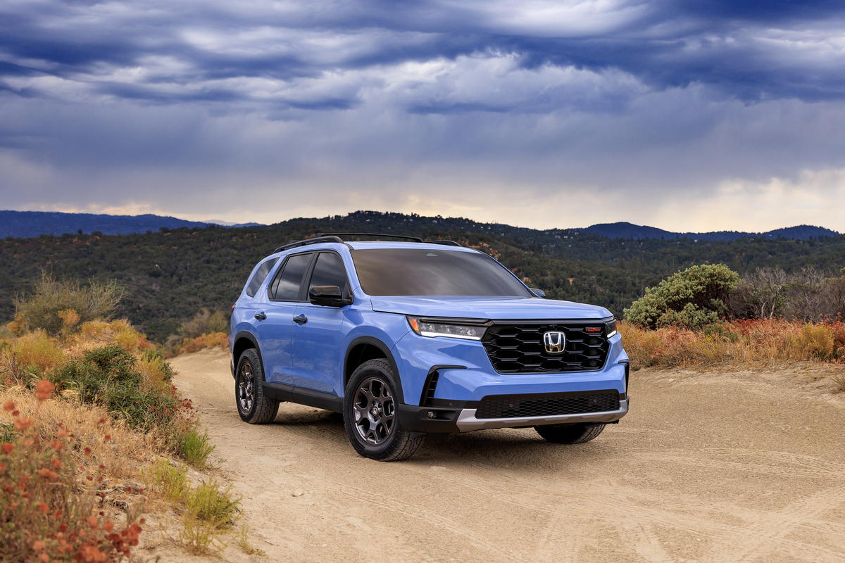 El nuevo Honda Pilot 2023 obtiene un nuevo V6, apariencia más robusta y ...