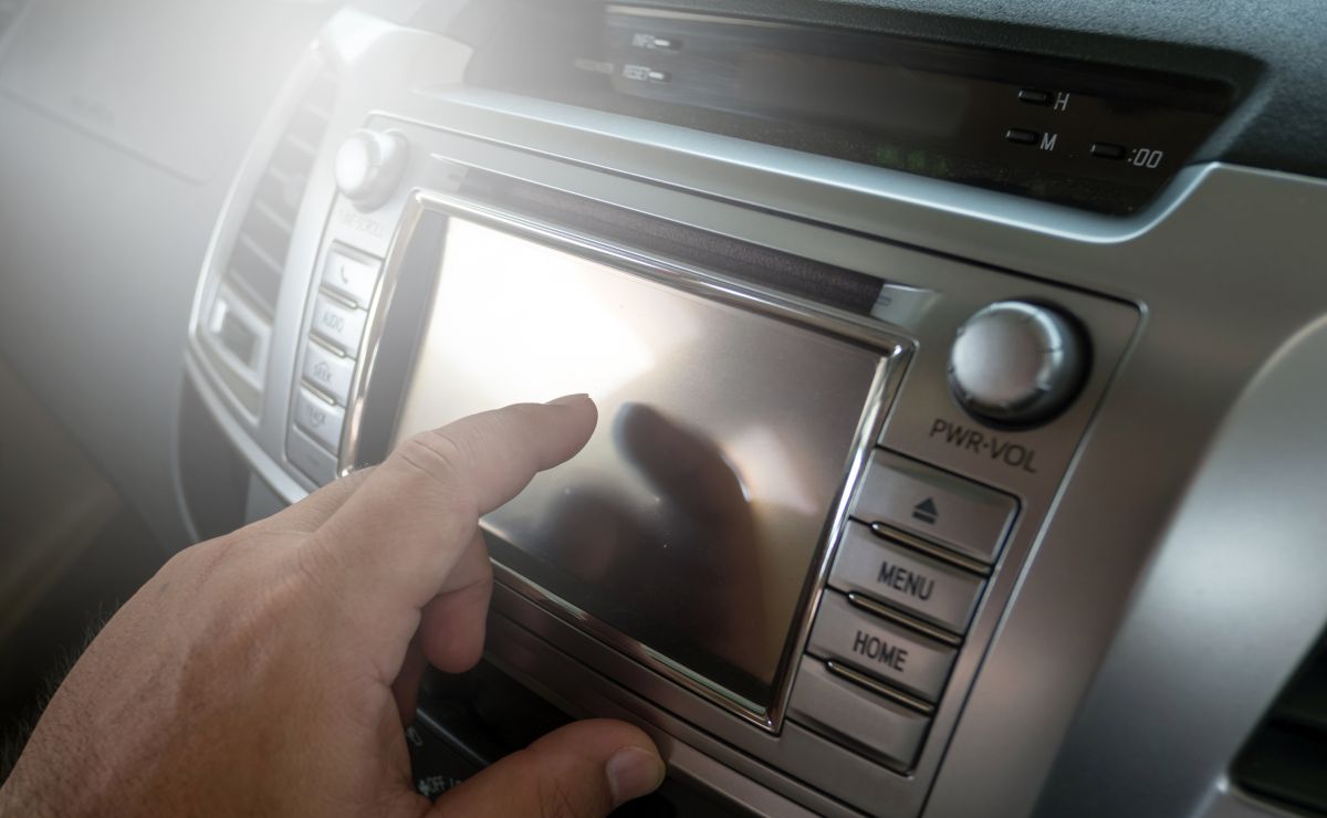 Hyundai asegura que los botones táctiles en los autos son peligrosos ...