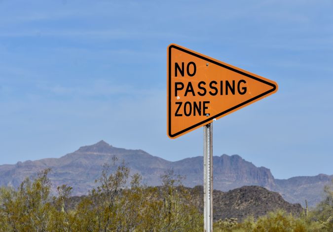 No passing zone sign: qué significa esta señal de tránsito - Siempre Auto