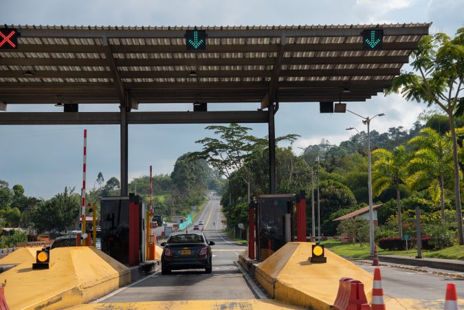 Cómo pagar toll por la placa en Estados Unidos - Siempre Auto
