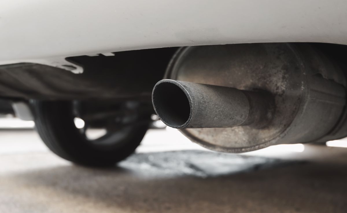 Mofles y escapes cerca de mí: las mejores opciones - Siempre Auto