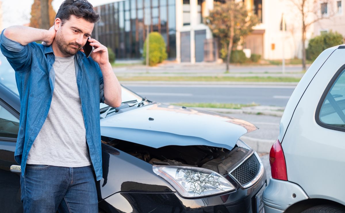 Qué hacer después de un accidente o choque con tu carro - Siempre Auto