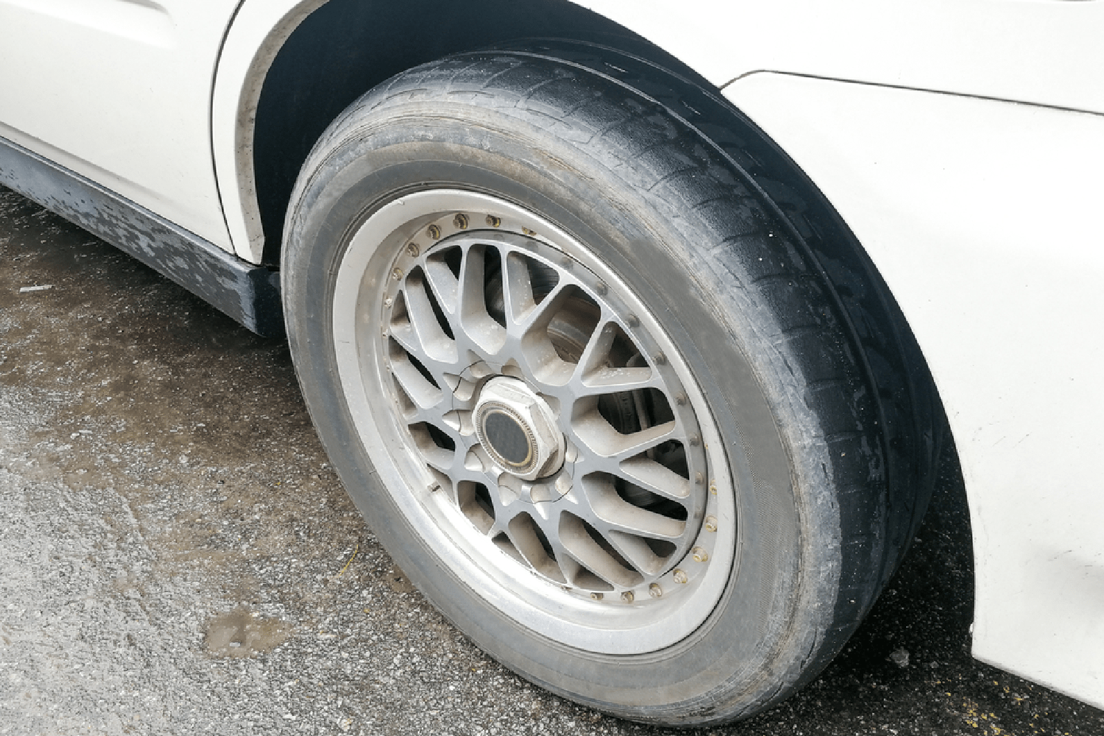 Tipos de desgaste de neumáticos y sus causas - Siempre Auto