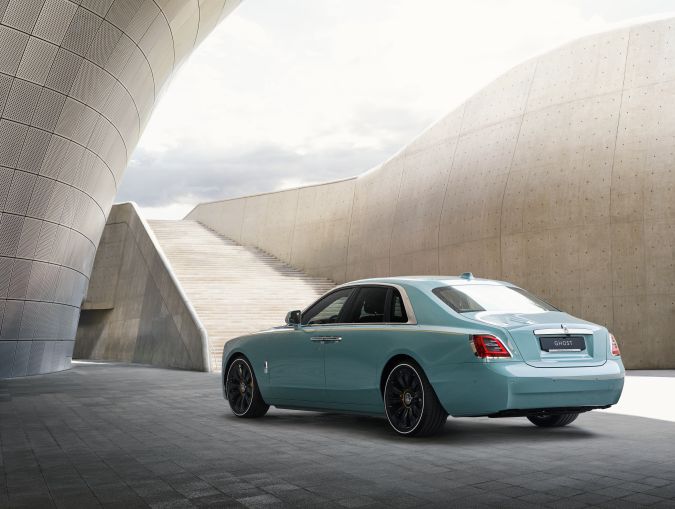 Rolls-Royce Ghost 2024: el automóvil de lujo perfecto en su simplicidad ...
