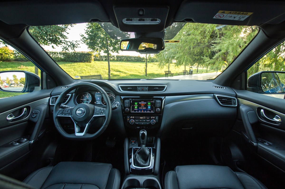¿Cómo realizar una limpieza perfecta del interior de tu auto en 5 pasos ...