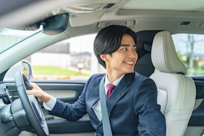 Qué es el giro de tres puntos o giro K y cómo hacerlo - Siempre Auto