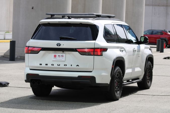 Así será la nueva Toyota Sequoia 2025 - Siempre Auto