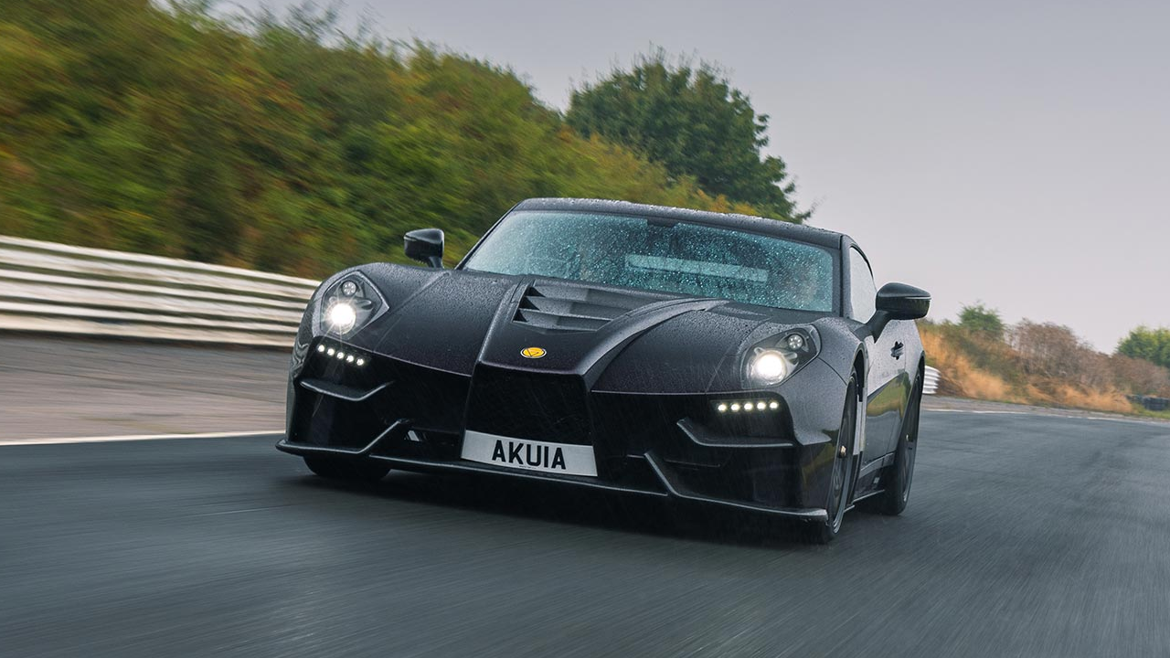 Ginetta Akula entra en producción tras una larga espera - Siempre Auto